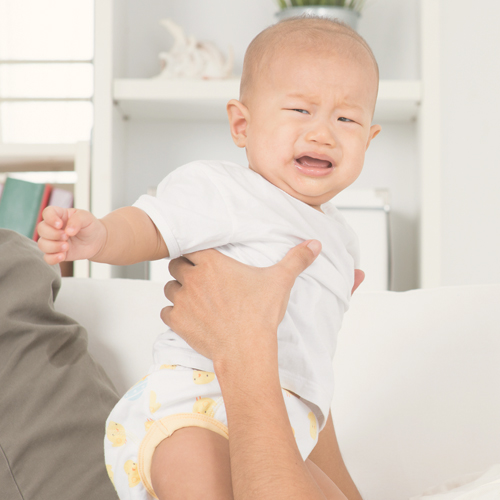 เหตุผลว่าทำไมถึงไม่ควรเขย่าลูกน้อย - Mali Pregnancy & Parenting