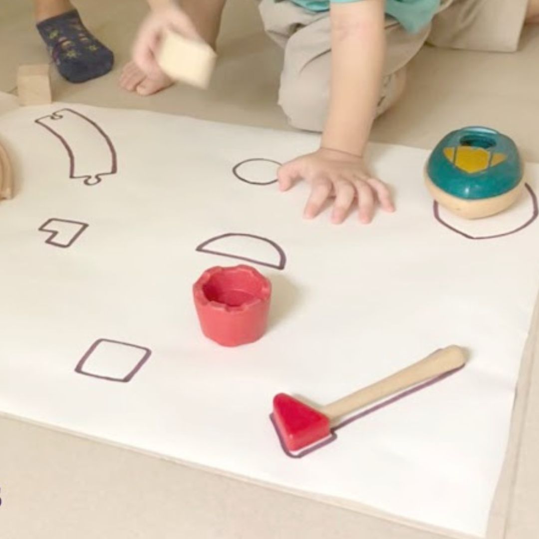 Learning through play month 24: outline jigsaw - Mali Pregnancy & Parenting